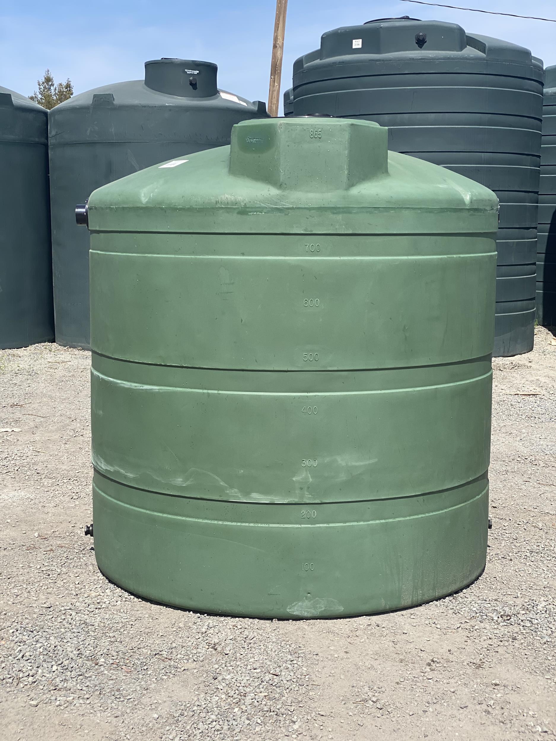 865 Gallon Rain Harvesting Round Tall Tank
