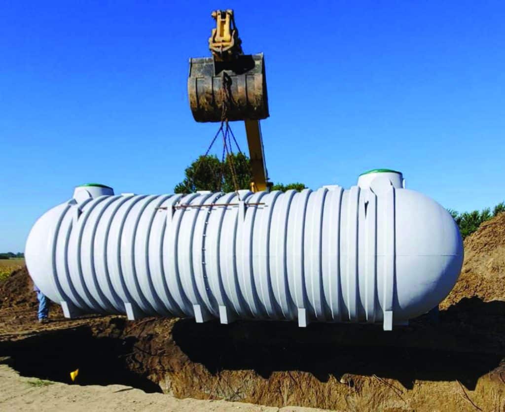 20000 Gallon Large Cylindrical Cistern Tank - National Storage Tank
