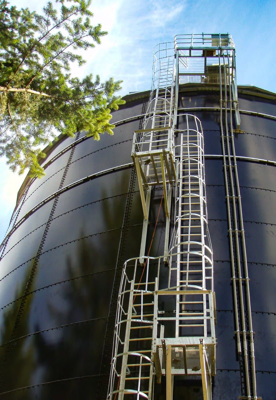 28,000 Gallon Glass-Fused Bolted Steel Tank - National Storage Tank